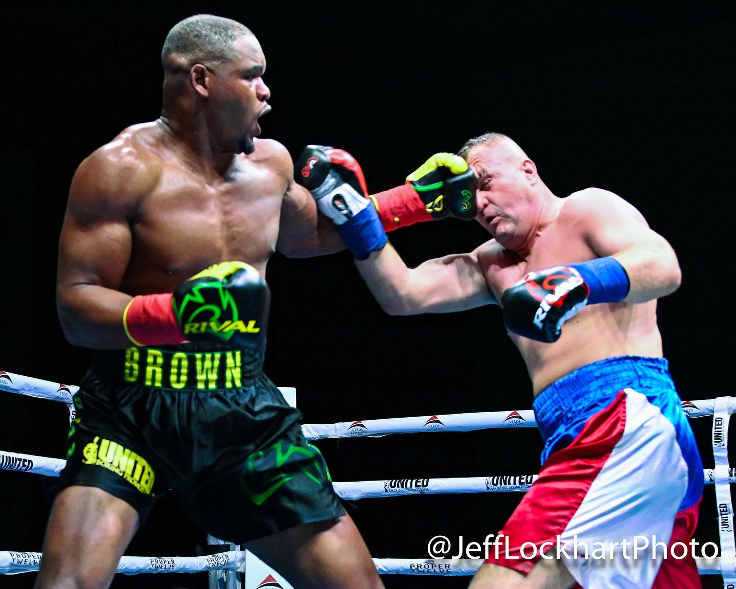 Jamaican heavyweight boxer Ricardo ‘big 12’ Brown unbeaten - IRIE FM